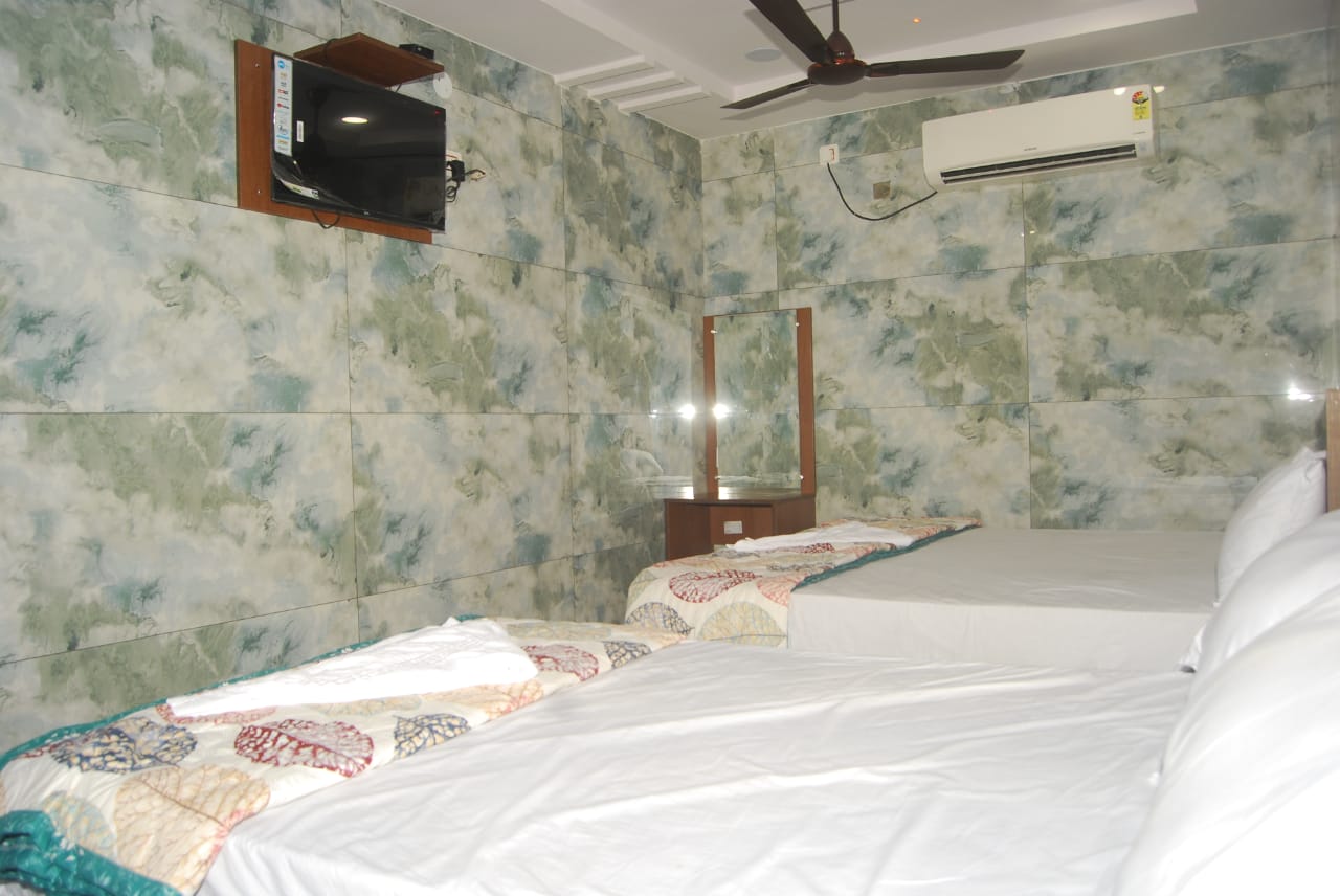 Sri Ravi Sai Residency